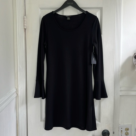Robert Louis | Dresses | Robert Louis Knit Bell Sleeve Dress Nwt | Poshmark